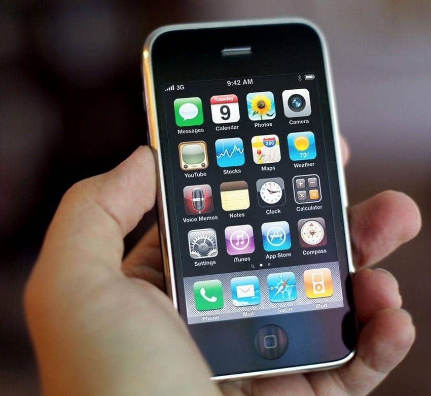 Daftar Harga Perdana iPhone dari Masa ke Masa | IDN Times