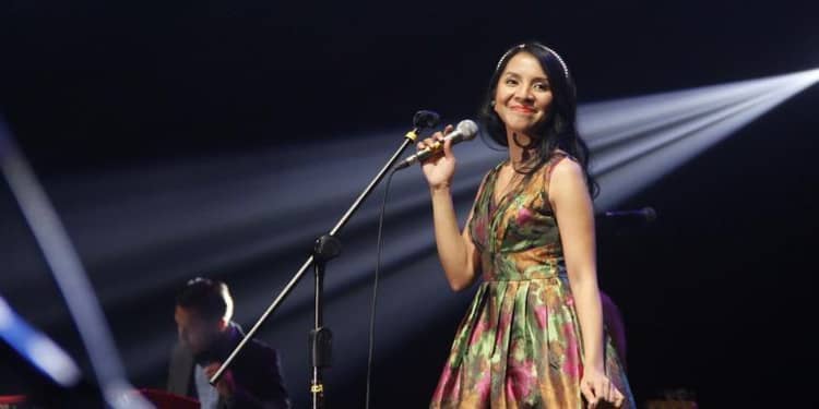 10 Vokalis Cewek Band Indonesia yang Paling Diidolakan Generasi 2 | IDN ...