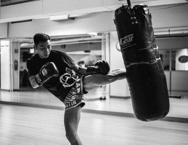 Kickboxing: Sejarah, Tingkat Sabuk, dan Peraturan Dasar | IDN Times