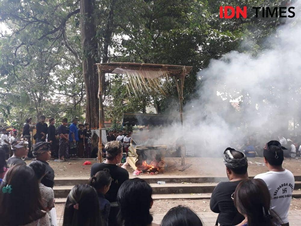 doa Hindu untuk orang sakit dan meninggal | IDN Times Bali