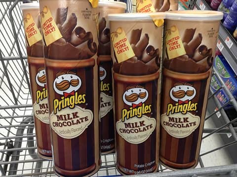 Sudah Tahu? Ternyata Pringles Punya 15 Varian Rasa Manis Juga Lho | IDN ...