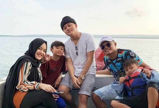Tak Kalah Bertalenta, Ini 4 Arti Nama Anak Komedian Sule | IDN Times