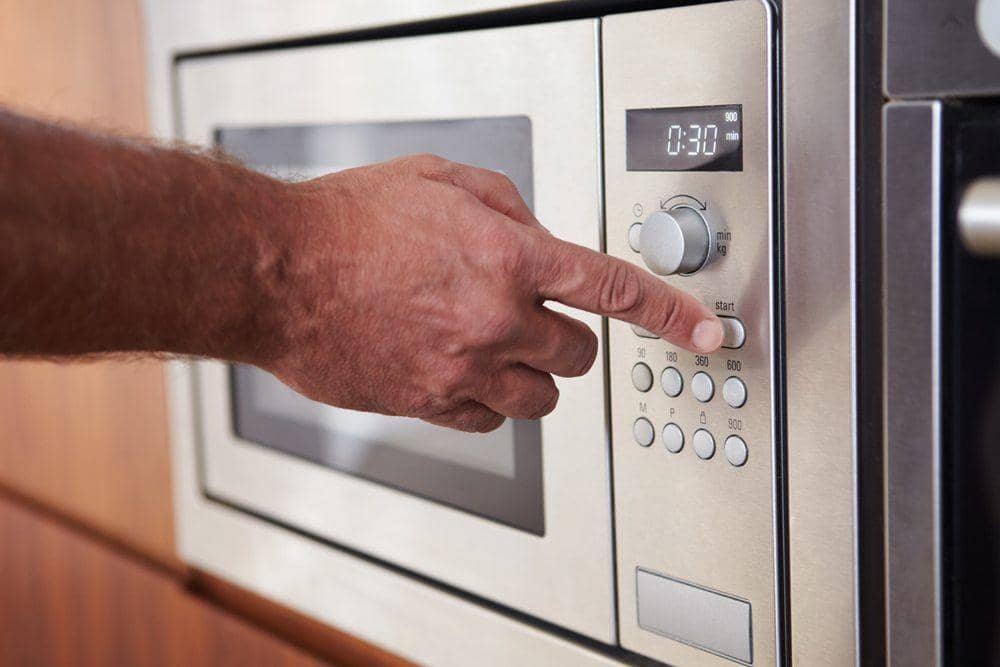 7 Perbedaan Oven dan Microwave yang Wajib Kamu Ketahui | IDN Times