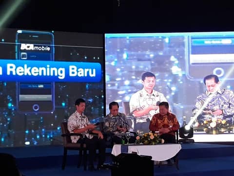 3 Cara Bikin Rekening BCA Online Tanpa ke Kantor Cabang | IDN Times