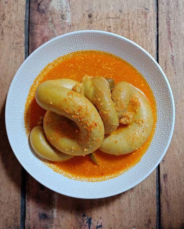 5 Fakta 'Gulai Tambunsu', Kuliner Minang yang Diolah dari Usus Sa | IDN ...