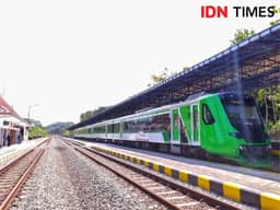 Daftar Kereta Api yang Beroperasi di Pulau Sumatra | IDN Times
