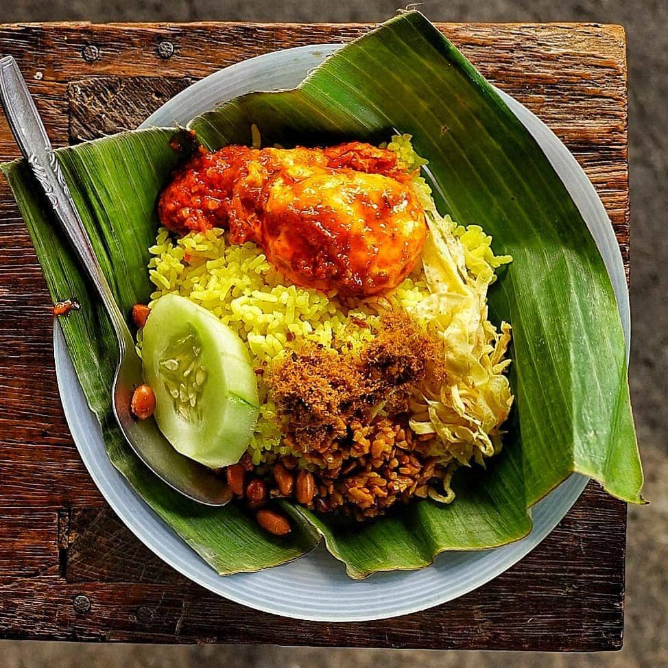 12 Jenis Olahan Nasi Khas Nusantara, yang Mana Nih Asli Daerahmu? | IDN ...