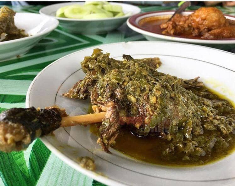 5 Fakta 'Itiak Lado Mudo', Kuliner Klasik Minang yang Melegenda | IDN Times