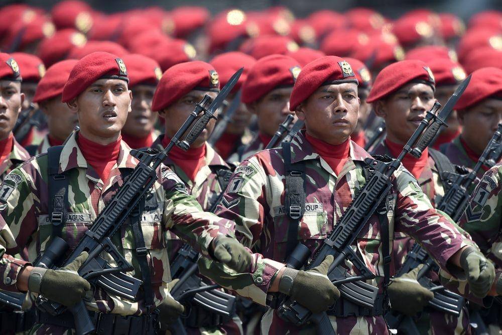 Yuk Kenali Seragam, Baret dan Atribut yang Digunakan TNI AD | IDN Times