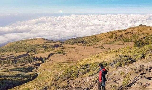 Gunung Rinjani Lombok: Info Rute, Harga Tiket, dan Tips | IDN Times