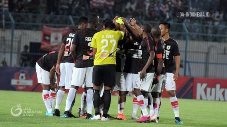 Daftar Juara Liga Indonesia dari Tahun ke Tahun Sejak 1994 | IDN Times