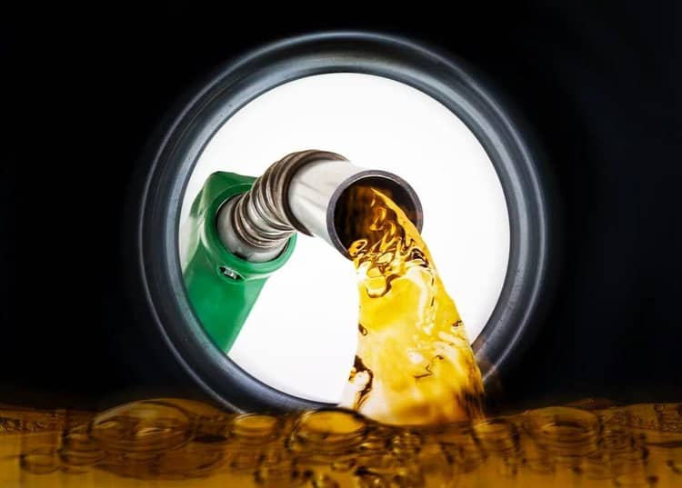 Mengenal Dexlite, Bahan Bakar Mesin Diesel dari Pertamina | IDN Times