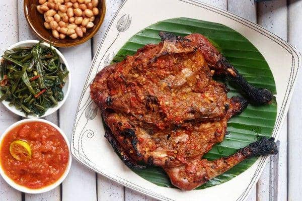 Resep Ayam Taliwang Khas Lombok, Wajib Dicatat! | IDN Times NTB