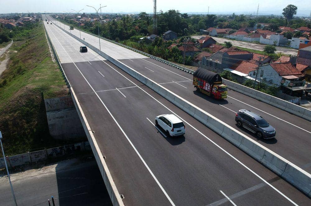 Tarif Tol Jakarta-Bandung Terbaru 2024 untuk Semua Golongan | IDN Times