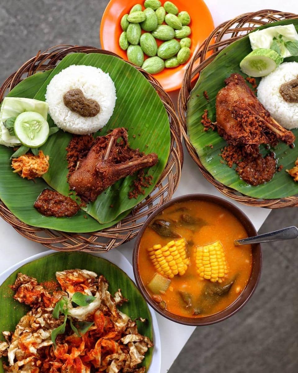 15 Tempat Makan di Tebet Terbaik dan Enak untuk Kulineran | IDN Times