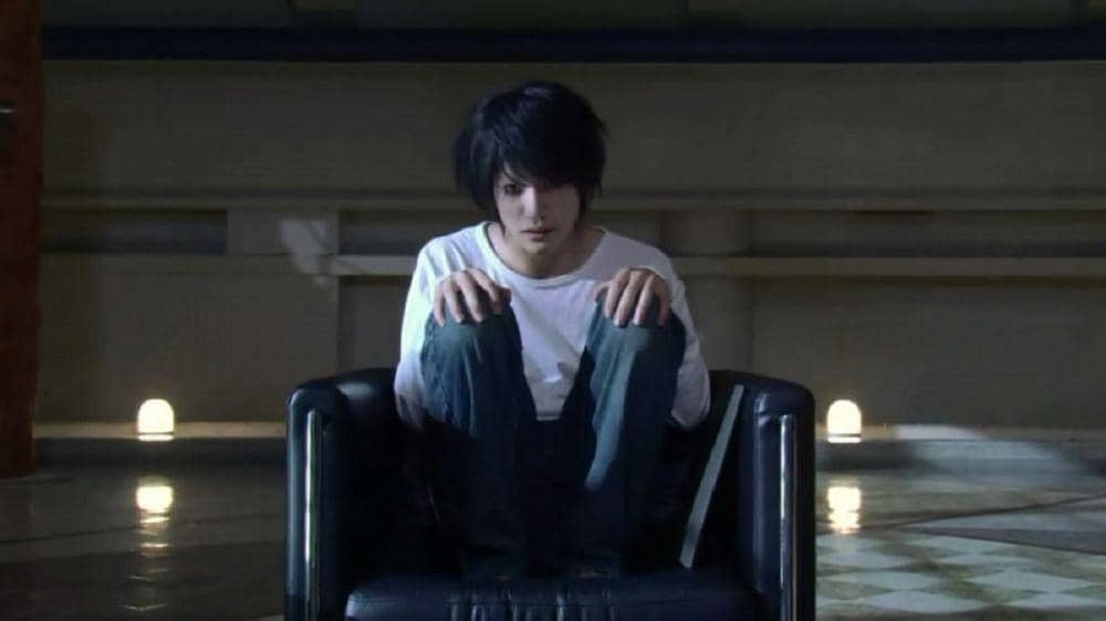 12 Fakta L Death Note, Bukan Satu-Satunya Detektif Hebat! | Duniaku.com