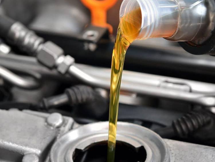 5 Rekomendasi Oli Nmax yang Bagus, Ada Yamalube | IDN Times