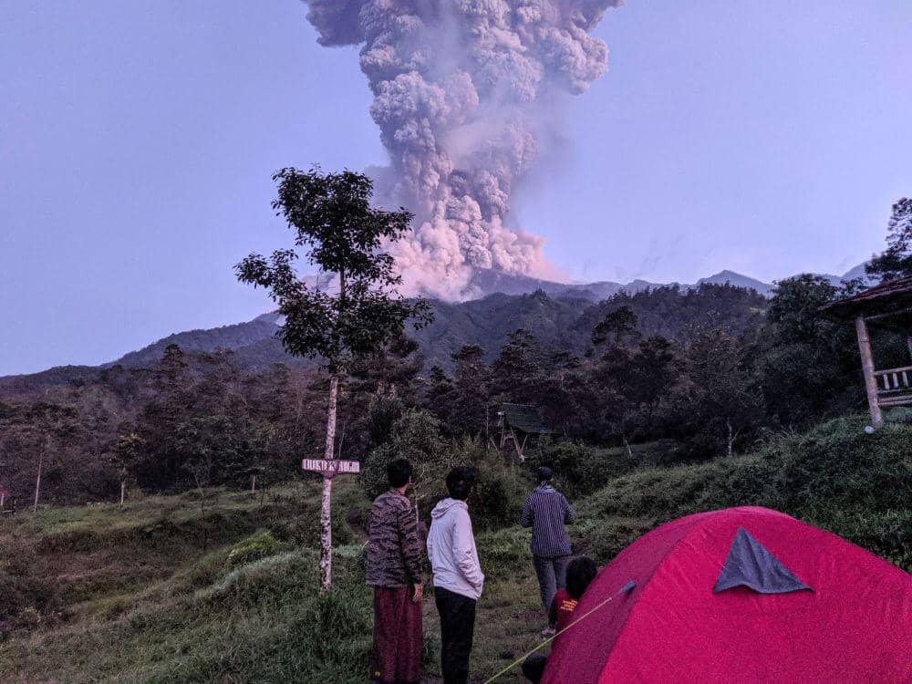 5 Fakta Erupsi Merapi 2010, Renggut Nyawa Sang Juru Kunci | IDN Times Jogja