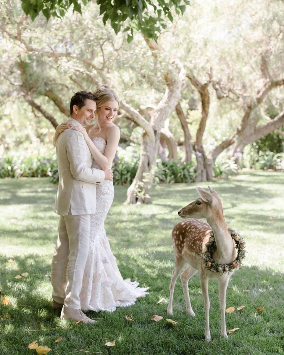 10 Potret Harmonis Matt Bellamy dengan sang Istri, Elle Evans | IDN Times