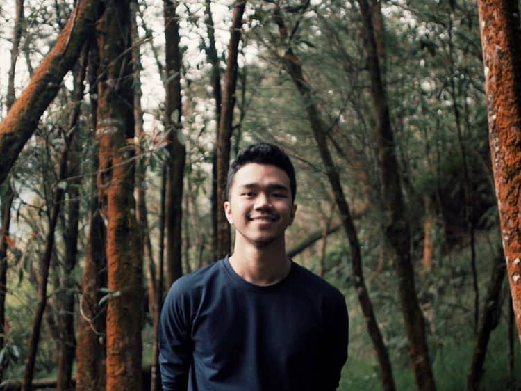 Profil Kristo Immanuel, Comeback Akting di Film Sleep Call | IDN Times