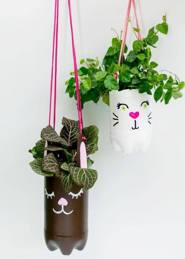 9 DIY Pot Tanaman Gantung dari Barang Bekas,Kreatif Banget | IDN Times