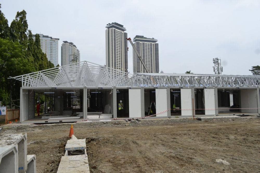 Pertamina Jadikan Lapangan Bola Simprug sebagai RS Darurat Covid- | IDN ...