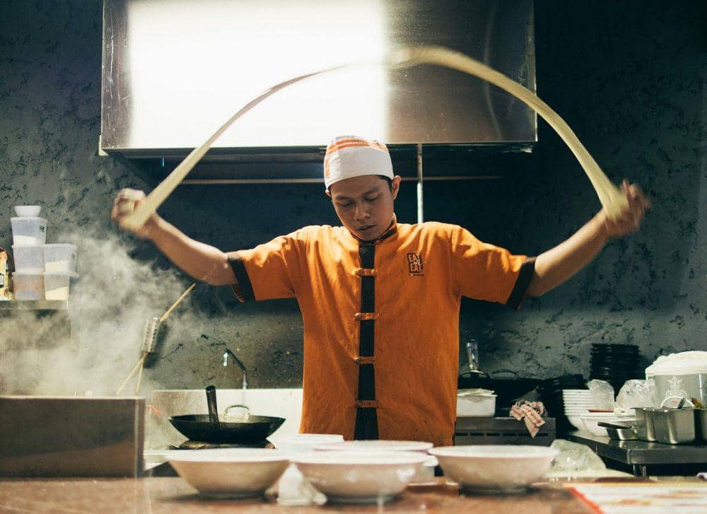 5 Perbedaan Chef dan Koki, Jangan Sampai Tertukar | IDN Times