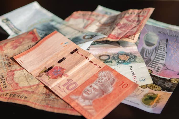 1 Ringgit Berapa Rupiah? Ini Kurs Terbaru dan Cara Ceknya | IDN Times