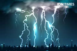 Mengenal Petir, Mulai dari Proses Terjadi Hingga Dampaknya! | IDN Times