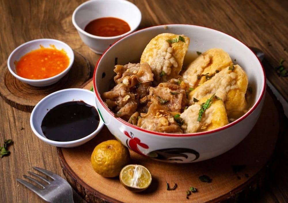 8 Jenis Bakso Khas Nusantara yang Harus Kamu Tahu, Ada Favoritmu? | IDN ...