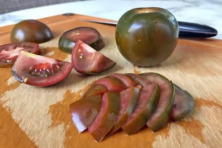 7 Jenis Tomat Paling Populer, Mana yang Paling Sering Kamu Makan? | IDN ...