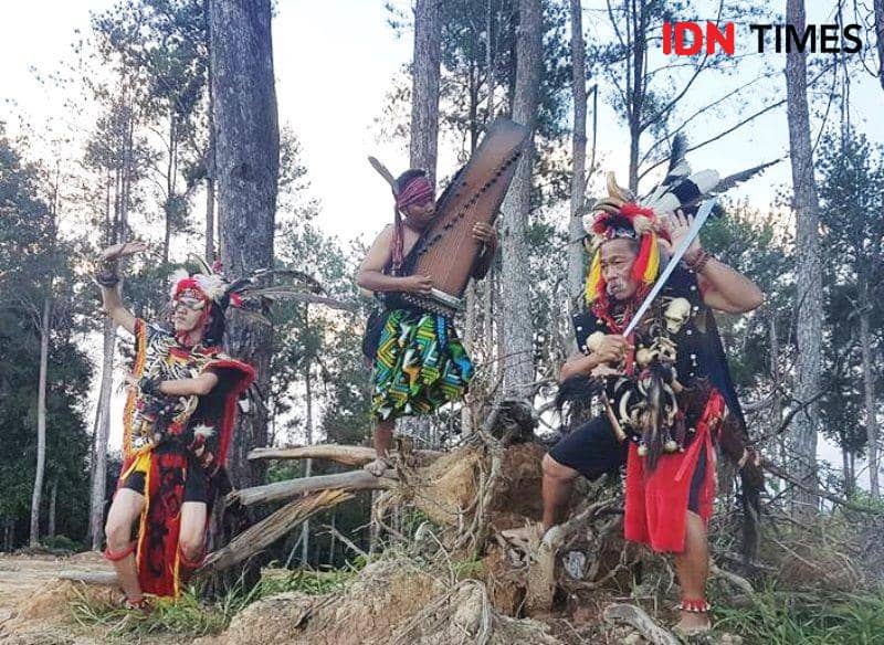24 Tarian di Daerah Kalimantan | IDN Times Kaltim