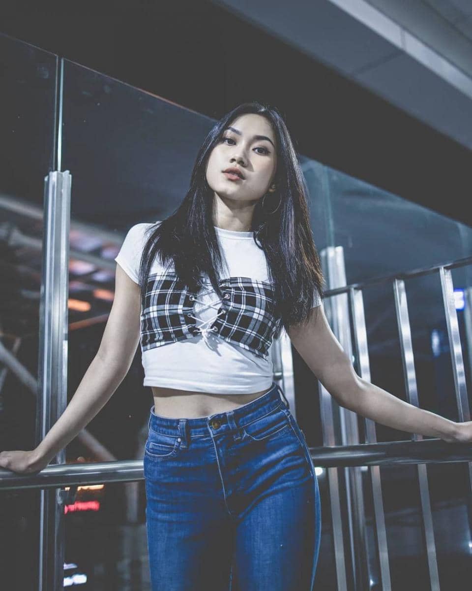 10 Potret Triarona, Seleb TikTok Kocak yang Dulunya Member JKT48 | IDN ...