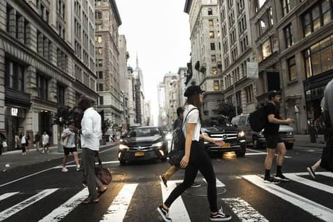 Sejarah Zebra Cross Beserta Fungsi dan Aturan Pemasanganya | IDN Times