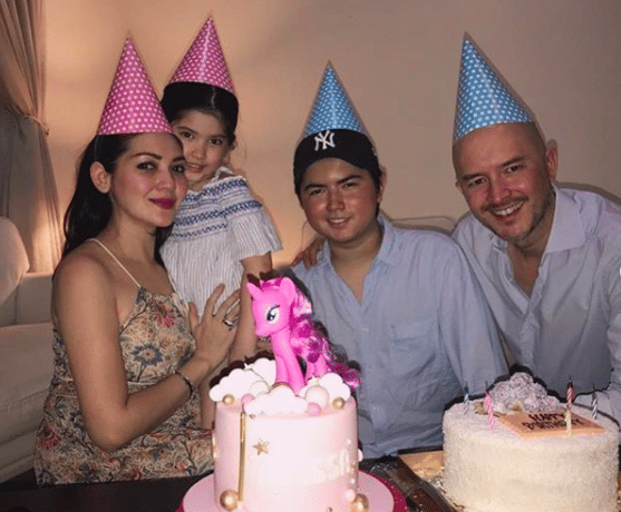 10 Tahun Bercerai, 10 Kabar Terbaru Alex Tian Mantan Suami Olla R | IDN ...