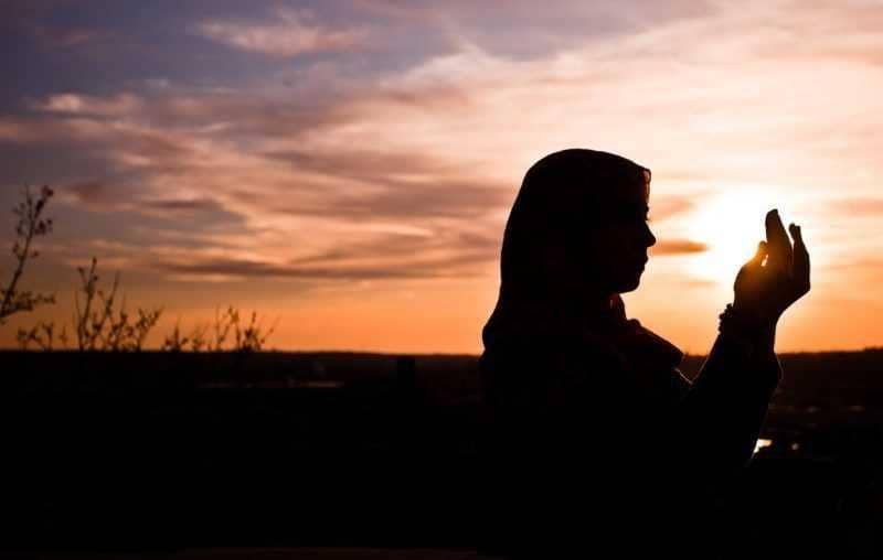 Surat Asy-Syams Ayat 1-15: Arab, Arti, Kandungan dan Keutamaan | IDN Times