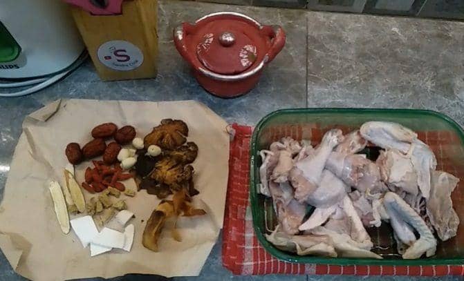 Resep Ciak Po Khas Tiongkok, Sup Ayam Herbal yang Menyehatkan | IDN Times
