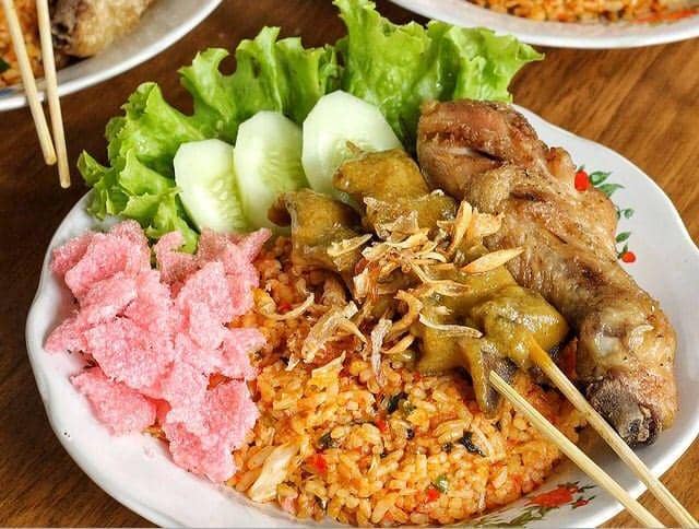 9 Resep Nasi Goreng Spesial dan Cara Membuatnya yang Enak | IDN Times