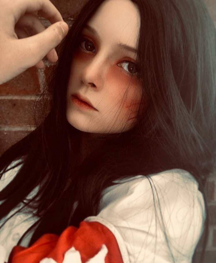 10 Potret Cosplay Pieck dari Attack on Titan yang Populer! | Duniaku.com