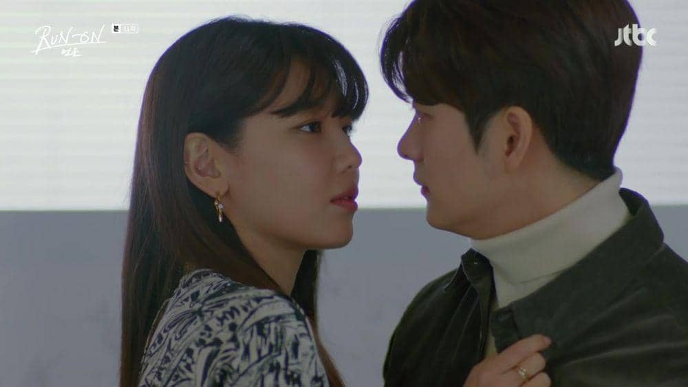 10 Perbedaan Cinta dan Sayang, Jangan Sampai Keliru! | IDN Times