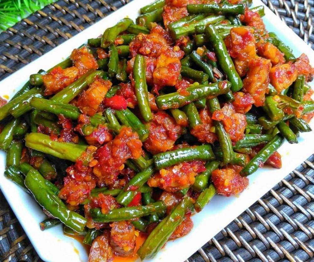 10 Menu Pendamping Gulai yang Bikin Makan Makin Lahap | IDN Times