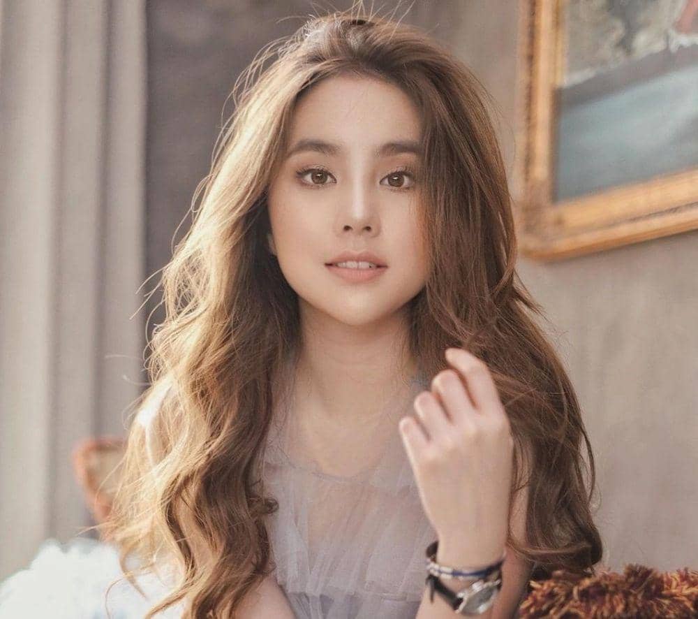 9 Potret Close Up Agatha Chelsea yang Memesona Banget | IDN Times