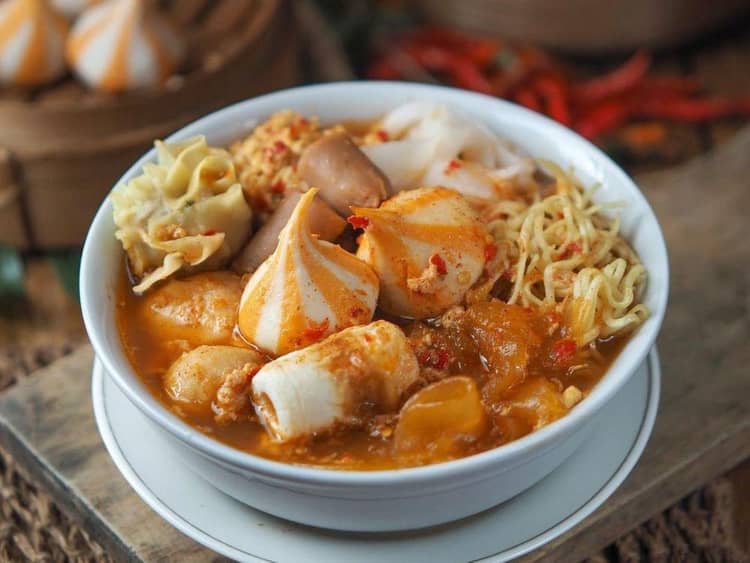 15 Resep Bumbu Seblak yang Enak dan Pedasnya Mantap | IDN Times