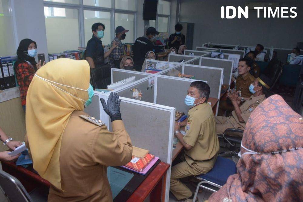 Perbedaan ASN dan PNS, Panduan untuk Calon Pegawai Negeri | IDN Times