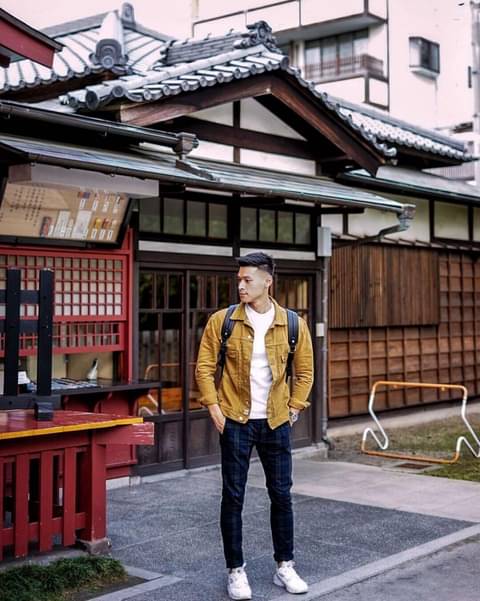 Gaya Jadi Modis! 9 Jenis Outer yang Wajib Dimiliki Pria | IDN Times