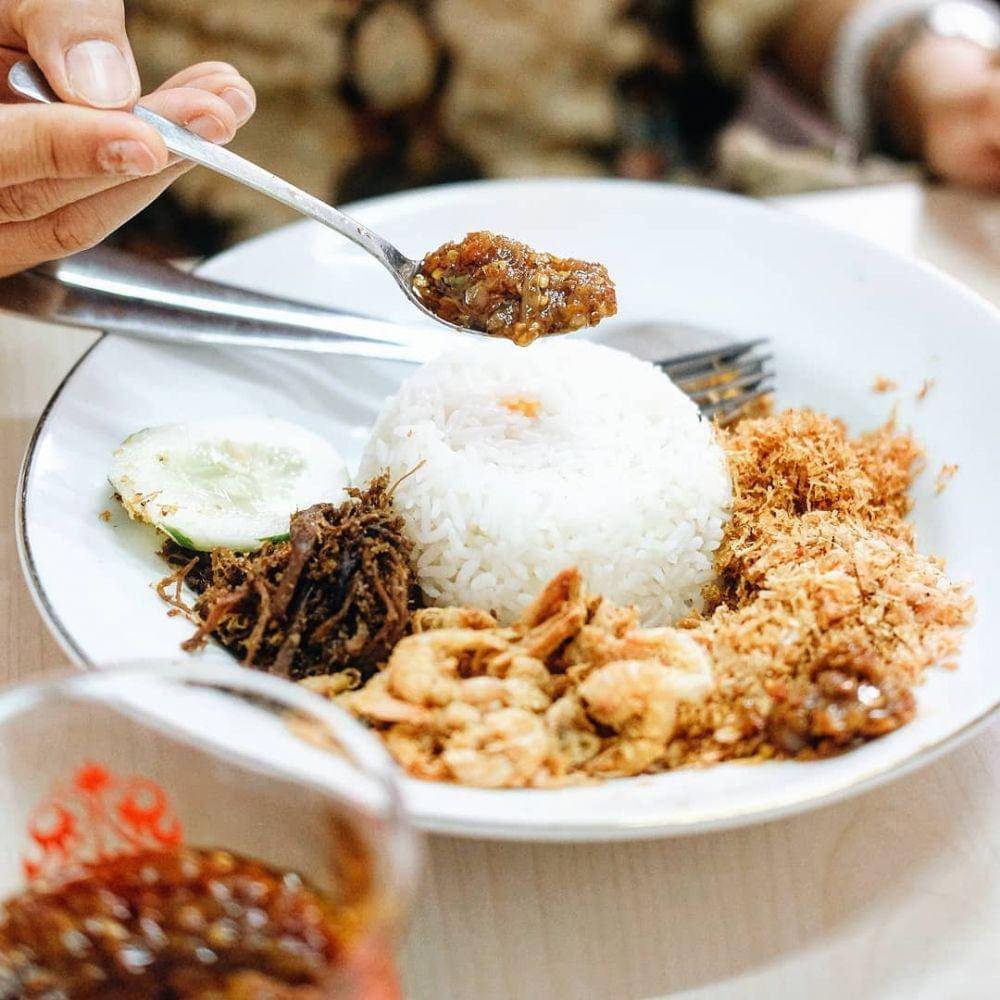 10 Makanan Wajib Depot Bu Rudy untuk Oleh-oleh Khas Surabaya | IDN Times