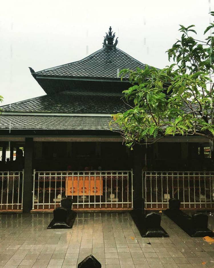 12 Tempat Wisata Terkenal di Demak Bisa Jadi Pilihan Untuk L | IDN ...