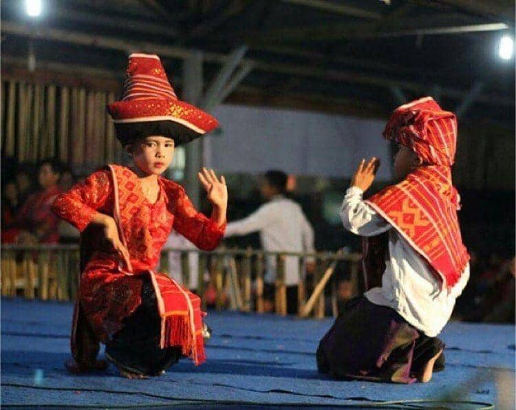 9 Kosakata Bahasa Karo yang Sering Diucapkan Sehari-hari | IDN Times