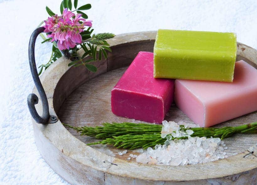 12 Contoh Produk Kerajinan Bahan Lunak, Alam dan Buatan! | IDN Times