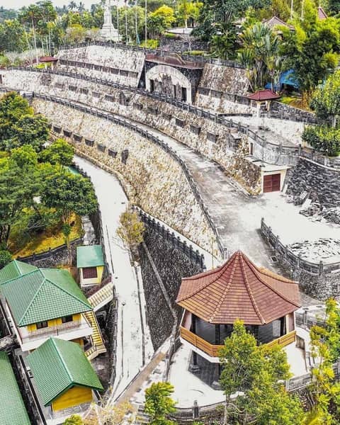 9 Wihara yang Menawan di Indonesia, Tak Perlu Keluar Negeri! | IDN Times